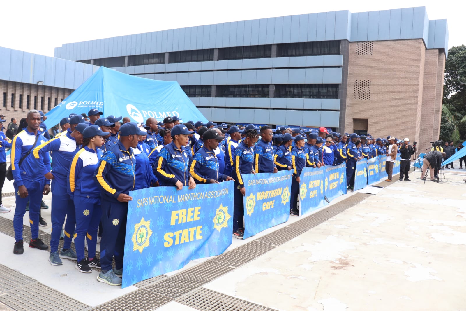 Police officers lauded for Comrades participation | Rising Sun Newspapers
