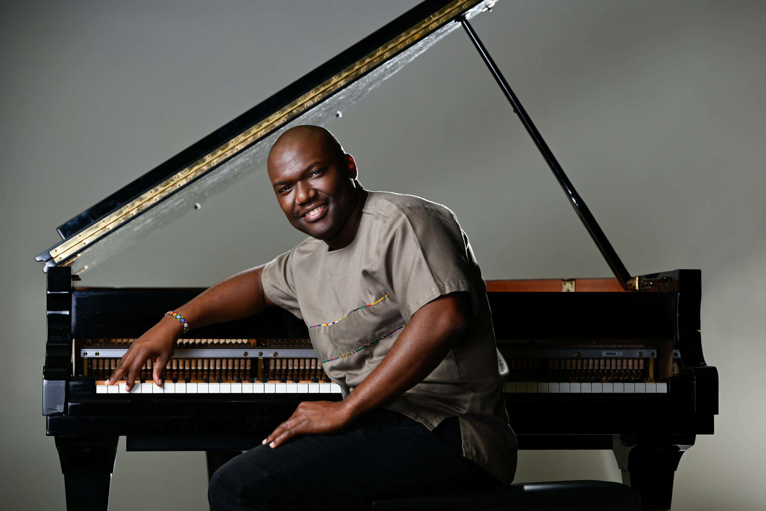 Sibusiso Mash Mashiloane brings Izibongo to Durban | Rising Sun Newspapers