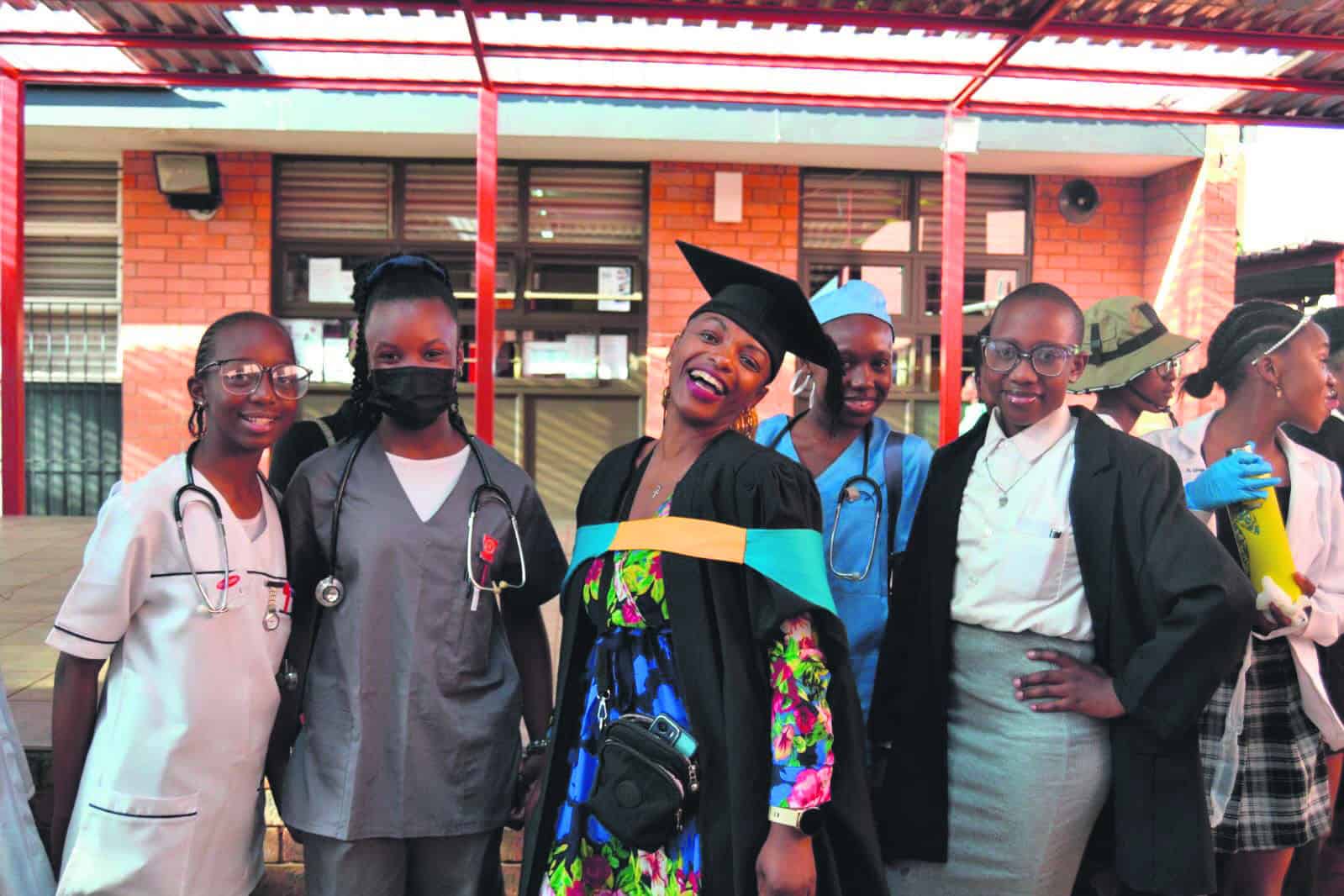 Flamingo Primary School hosts successful grade seven career day ...