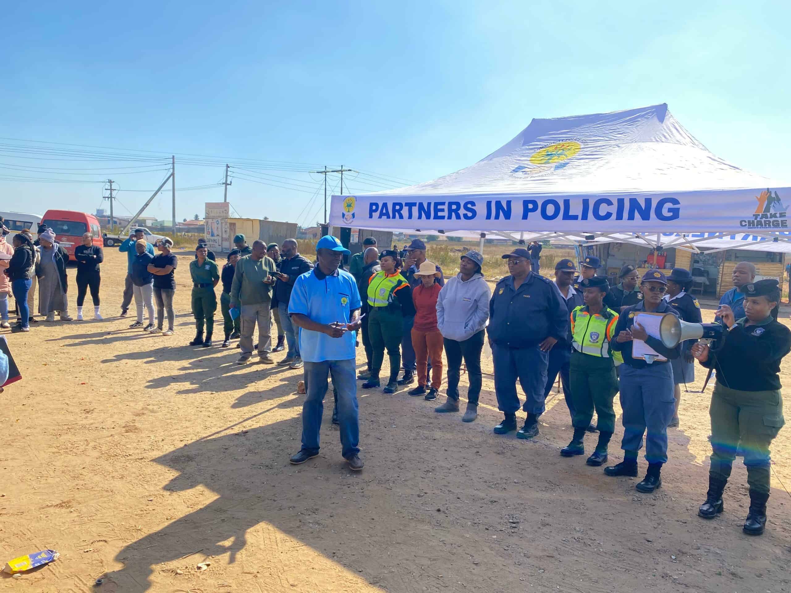 Lenasia SAPS warns against police extortion | Rising Sun Newspapers