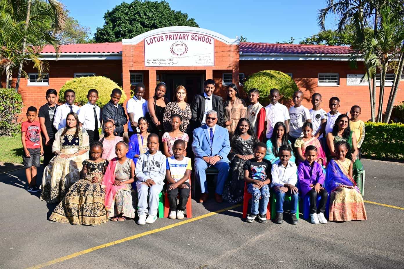 Lotus Primary prepares for glittering mini debs and prom | Rising Sun ...